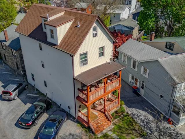 6 bedroom, NY NY 102244887