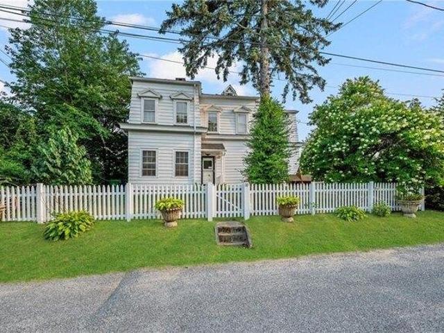 6 bedroom, South Kingstown RI 02879 LS102119190