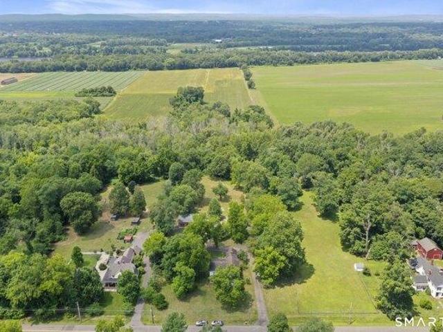 6 bedroom, South Windsor CT 06074 105230958