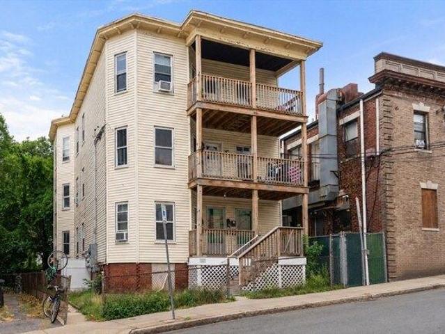 6 bedroom, Somerville MA 02144 104922212
