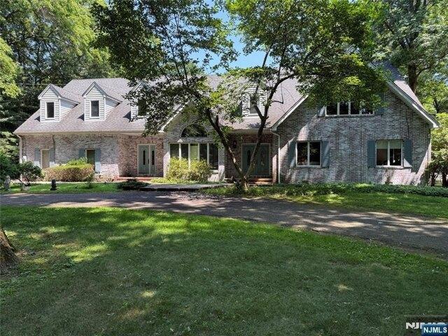 6 bedroom, Saddle River NJ 07458 LS102828690