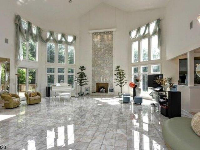 6 bedroom, Saddle River NJ 07458 105175446