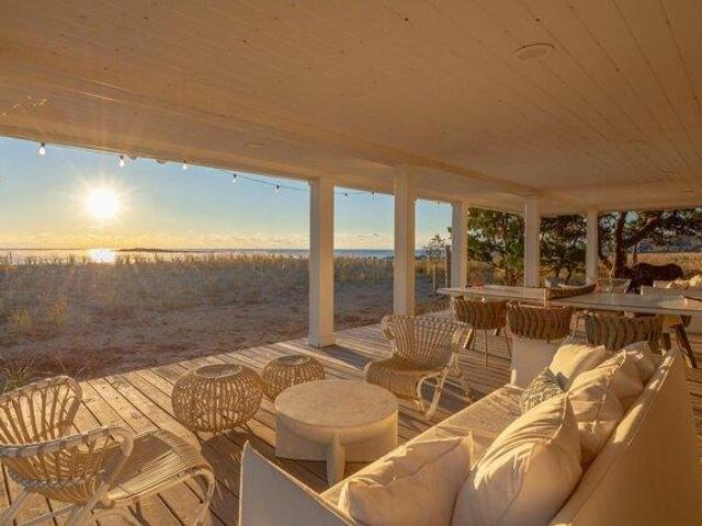 6 bedroom, Scarborough ME 04074 104921847