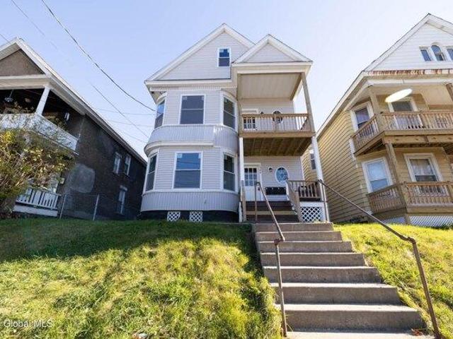 6 bedroom, Schenectady NY 12308 91432815