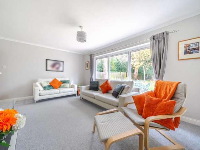 6 Bedroom Semi Detached Bungalow