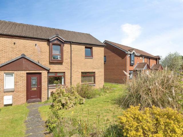 6 bedroom semi detached bungalow for sale