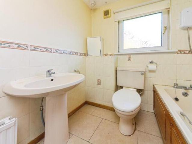 6 bedroom semi detached bungalow for sale in Broughton Road, Glasgow, G23