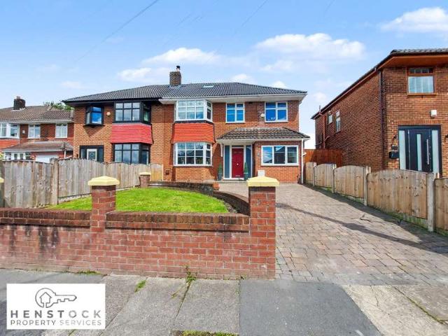 6 Bedroom Semi Detached House