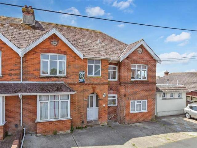 6 Bedroom Semi Detached House