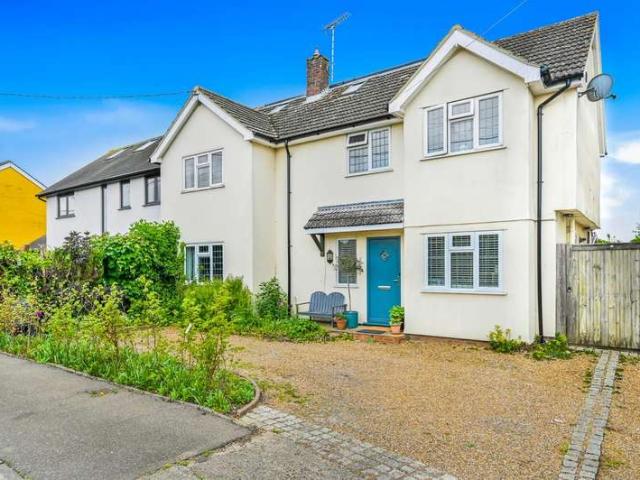 6 Bedroom Semi Detached House