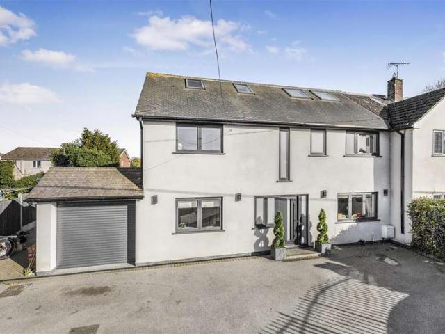 6 Bedroom Semi Detached House