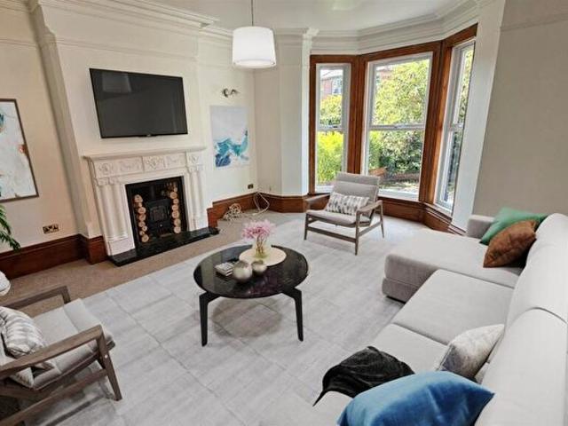 6 Bedroom Semi Detached House To Rent In Bridgford Road, West Bridgford, Nottingham, NG2