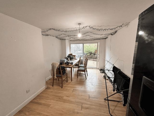 6 bedroom semi detached house to rent