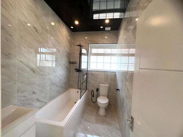 6 bedroom semi detached house to rent