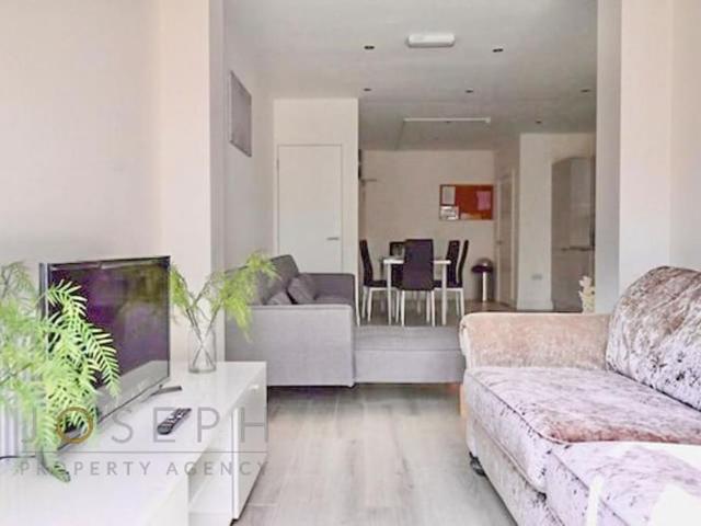 6 bedroom semi detached house to rent