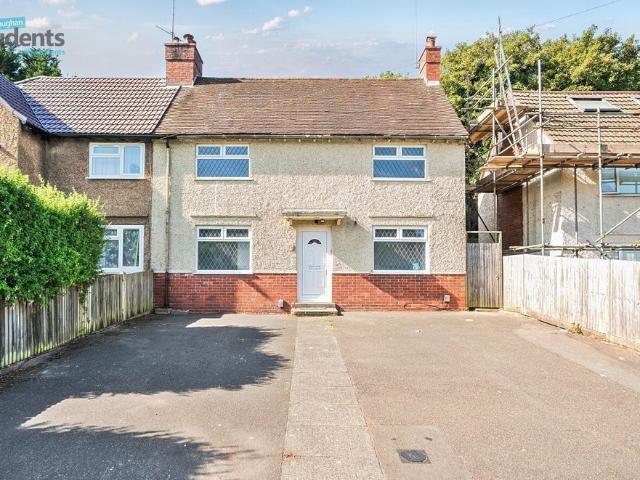 6 bedroom semi detached house to rent