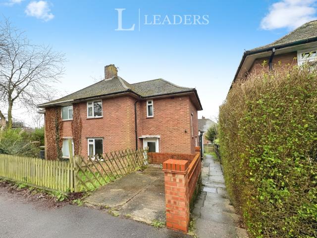 6 bedroom semi detached house to rent