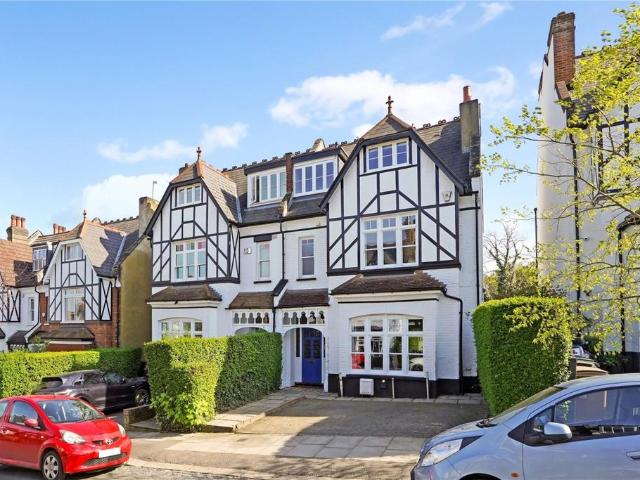 6 bedroom semi detached house to rent