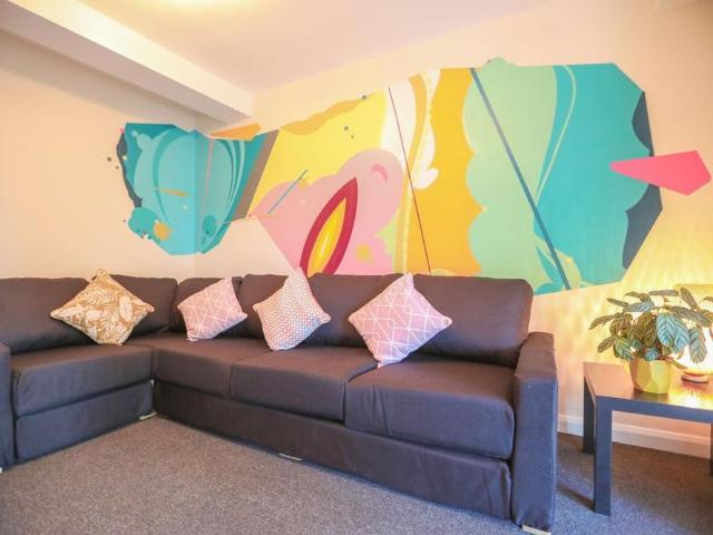 6 bedroom house share to rent