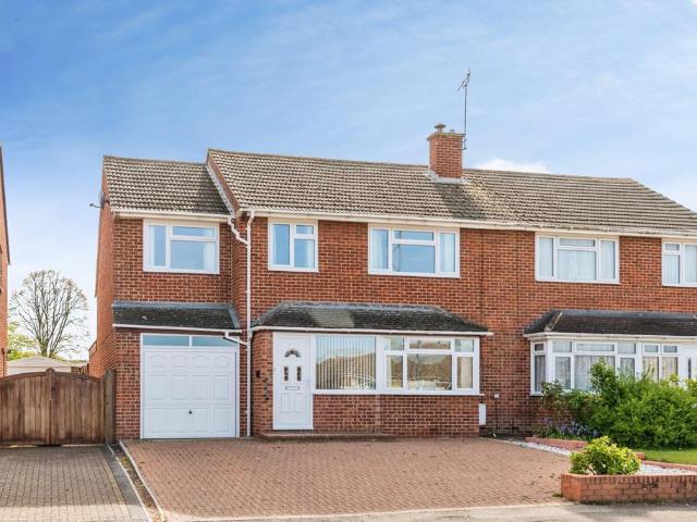 6 bedroom semi detached house for sale