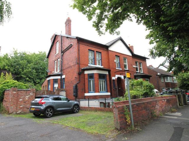 6 bedroom semi detached house for sale