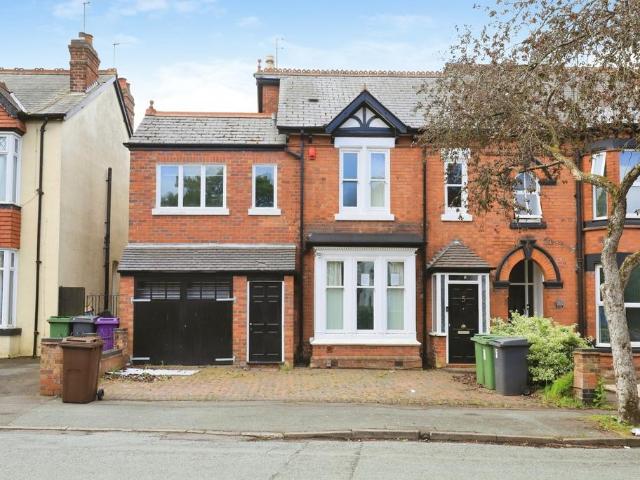 6 bedroom semi detached house for sale