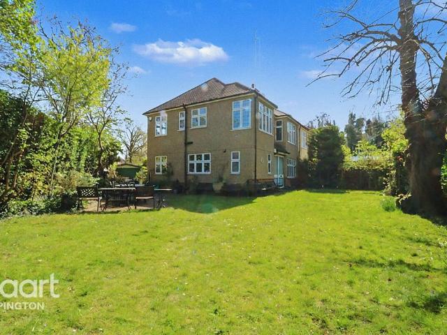 6 bedroom semi detached house for sale