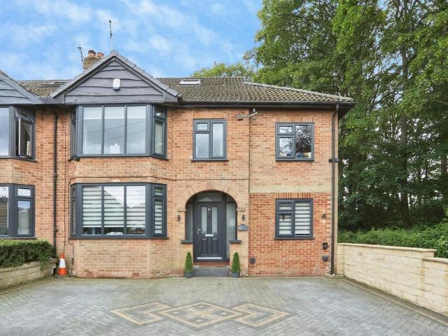 6 bedroom semi detached house for sale
