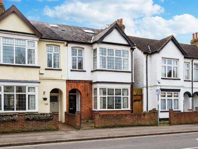 6 bedroom semi detached house for sale
