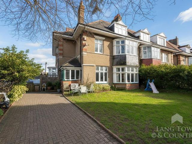 6 bedroom semi detached house for sale