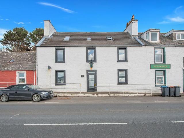 6 bedroom semi detached house for sale