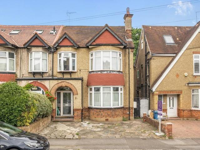 6 bedroom semi detached house for sale