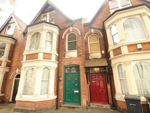 6 bedroom semi detached house for sale