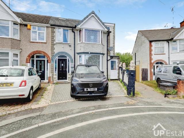 6 bedroom semi detached house for sale