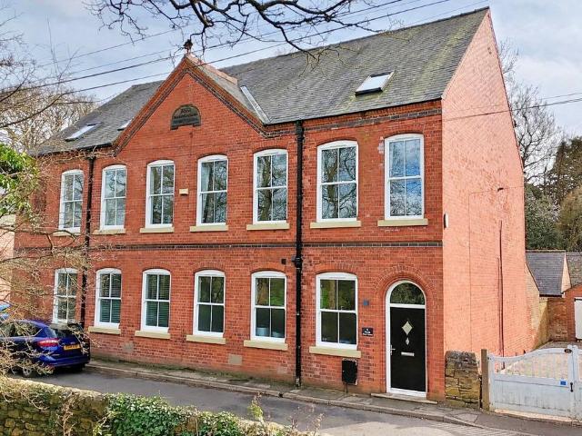 6 bedroom semi detached house for sale