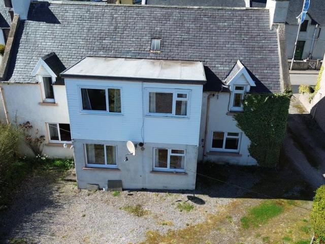 6 bedroom semi detached house for sale