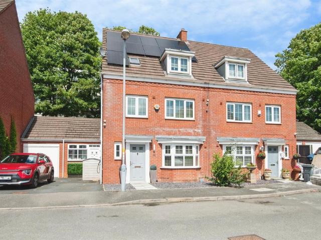 6 bedroom semi detached house for sale