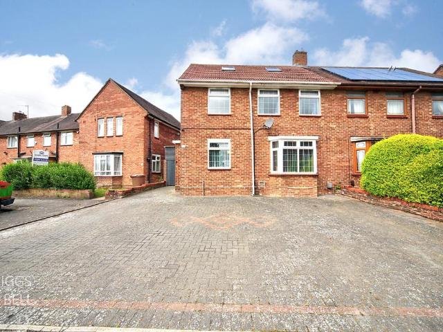 6 bedroom semi detached house for sale