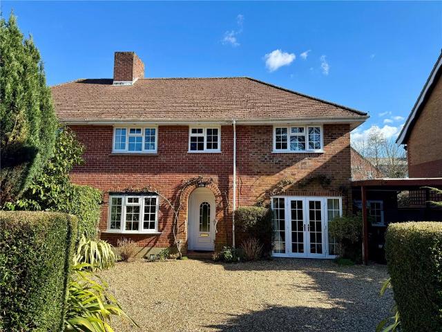6 bedroom semi detached house for sale