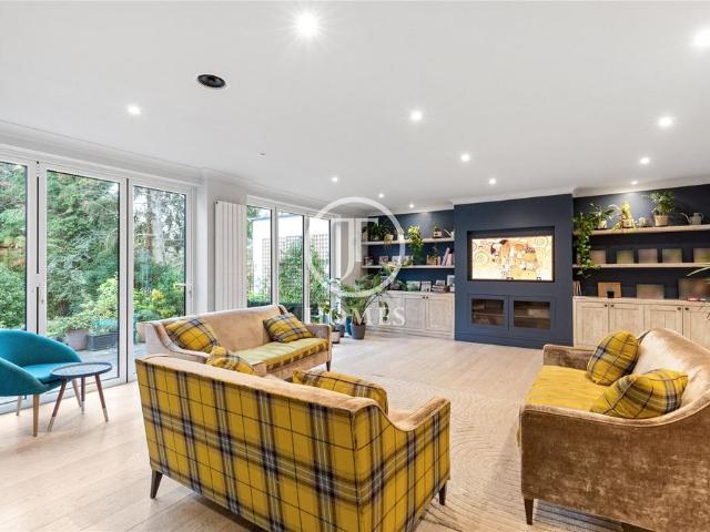 6 bedroom semi detached house for sale