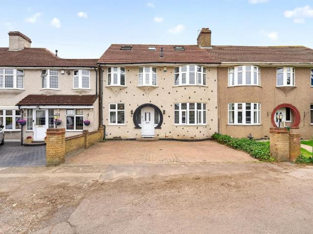 6 bedroom semi detached house for sale