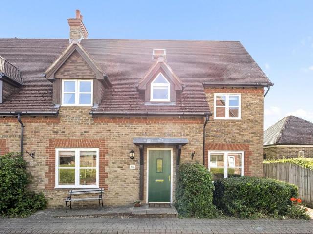6 bedroom semi detached house for sale