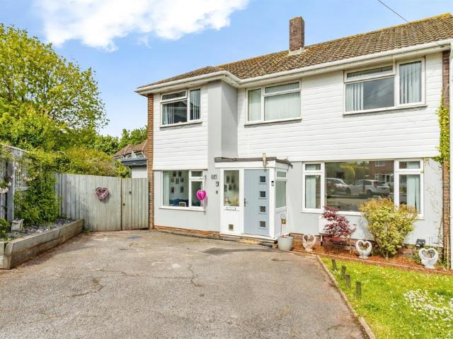 6 bedroom semi detached house for sale