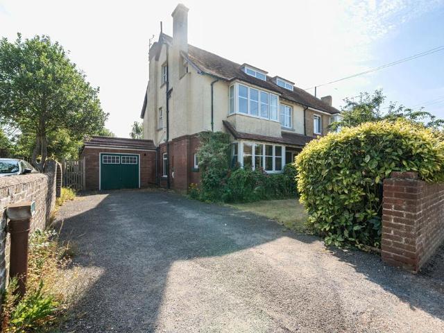 6 bedroom semi detached house for sale