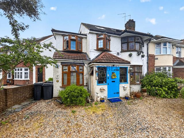 6 bedroom semi detached house for sale