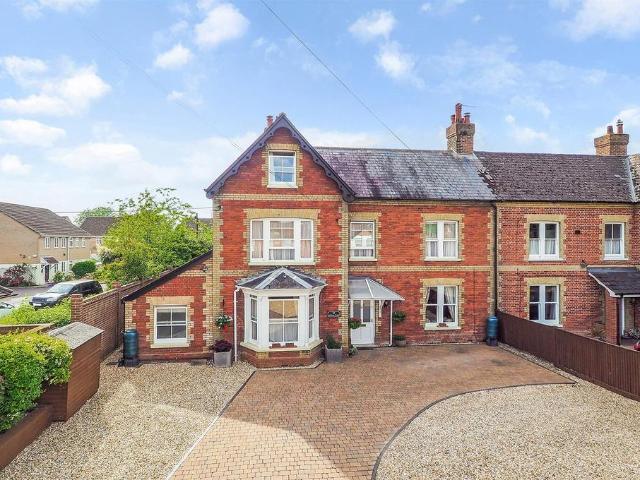 6 bedroom semi detached house for sale