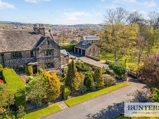 6 bedroom semi detached house for sale