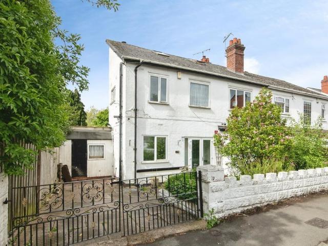 6 bedroom semi detached house for sale