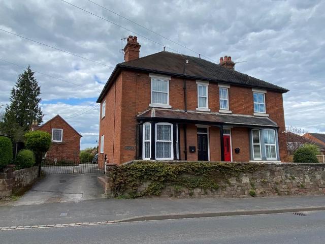 6 bedroom semi detached house for sale