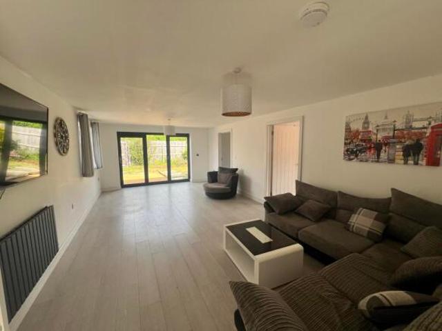 6 bedroom semi detached house for sale in 10 Wear Close, Exeter, Devon EX2 7EG, EX2